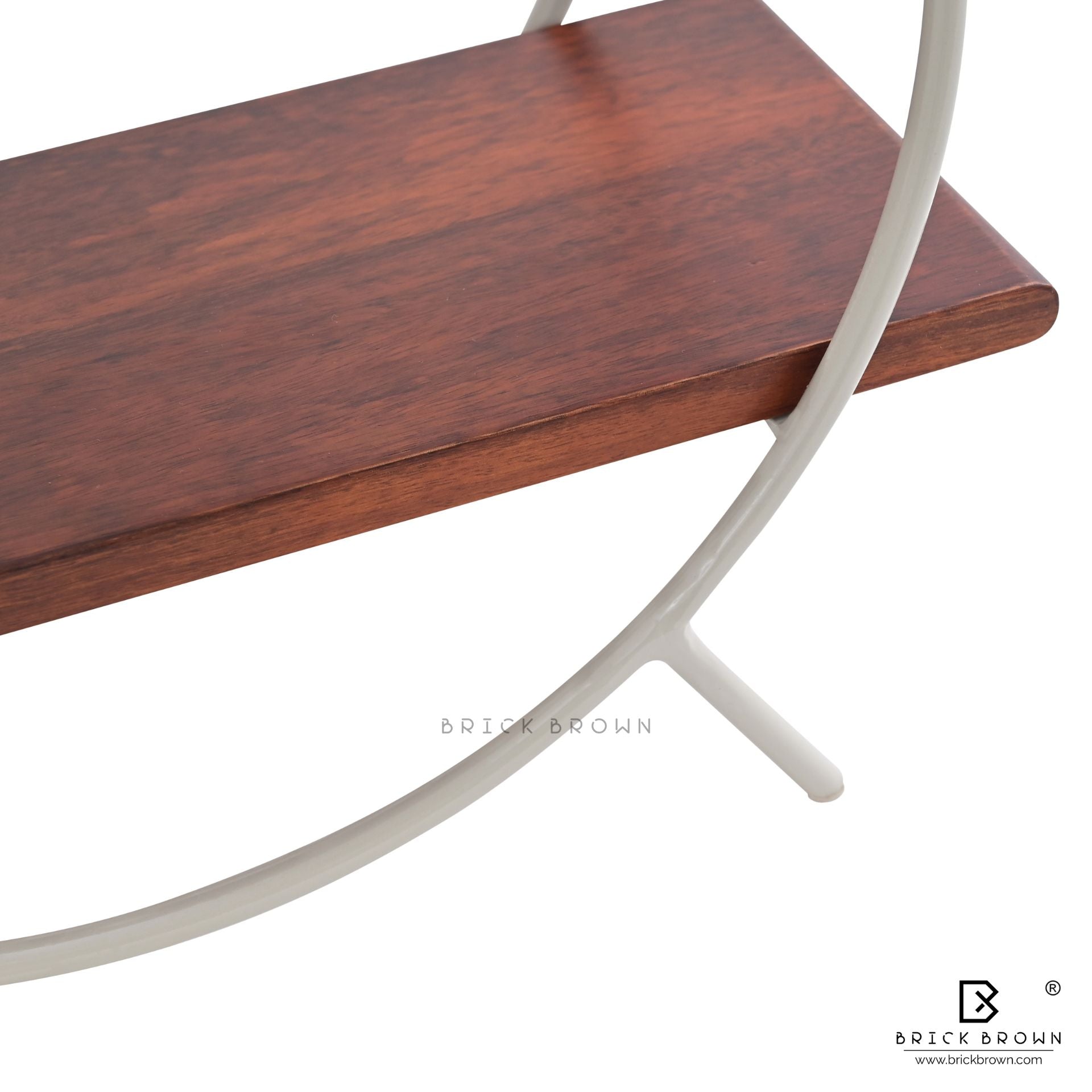 Pearl Circular Organizer from Mahogany Collection